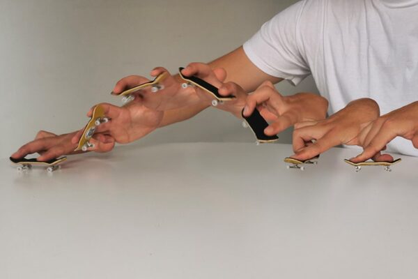 How to Backside 180 Ollie on a Fingerboard - FingerFlicks