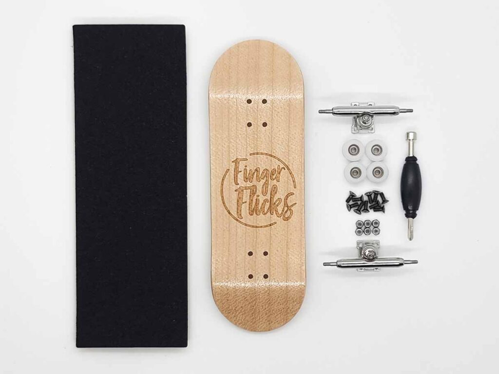 Plain Wooden Complete - FingerFlicks